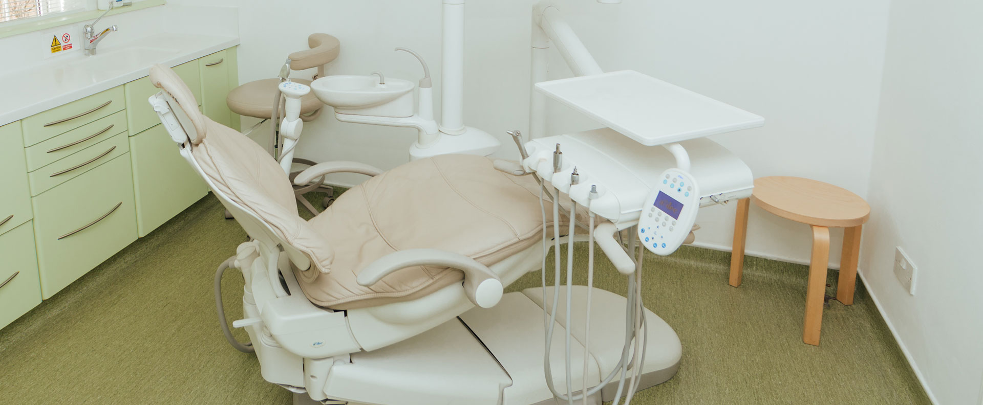 Dentist Edgware | NHS Dentist | Cosmetic Dentist Edgware